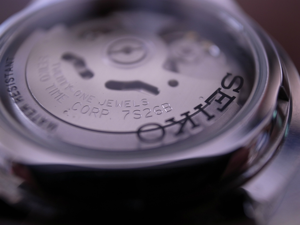 [腕時計] NEEZの時計ブログでSEIKO 5 Sports SNZF17が紹介されています。